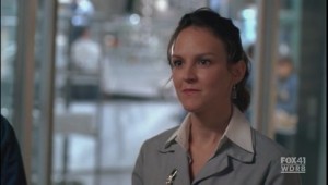 Bones || Eti Senin, Kemiği Benim | 22dakika.org