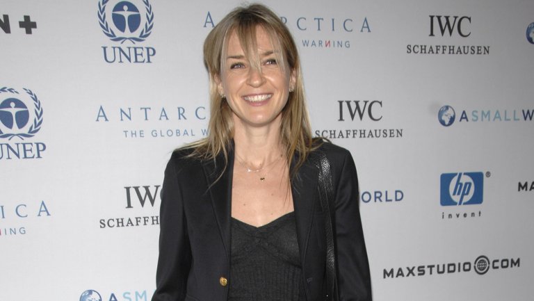 Ever Carradine (24, Eureka, Major Crimes), tekrar eden bir rolle ...