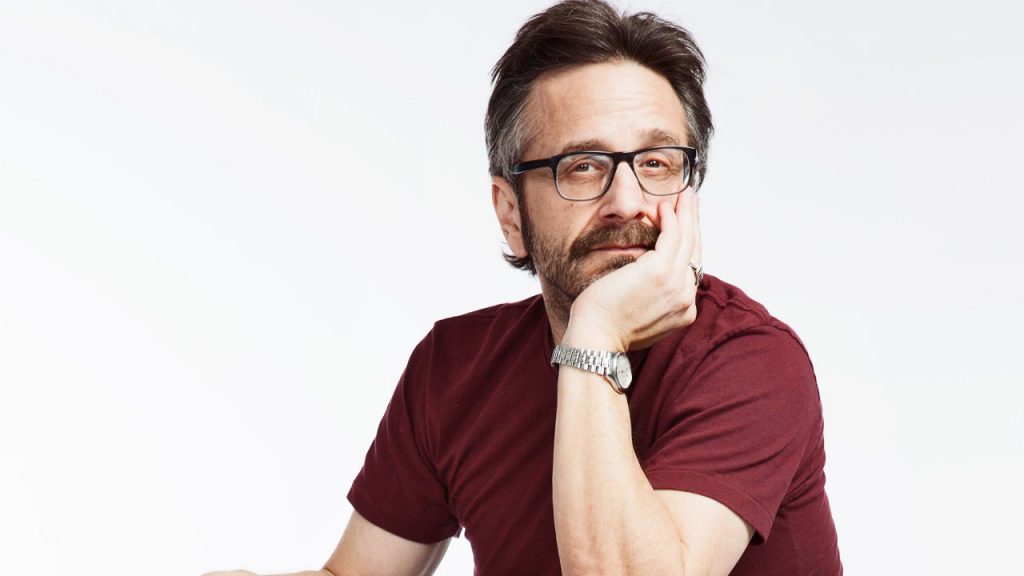 Marc Maron (Maron), Netflix’in yaklaşan komedisi G.L.O.W.’un başrol ...