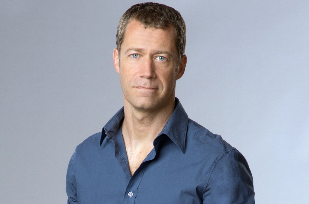 Colin Ferguson (Eureka, Haven, Cedar Cove), tekrar eden bir rolle You ...