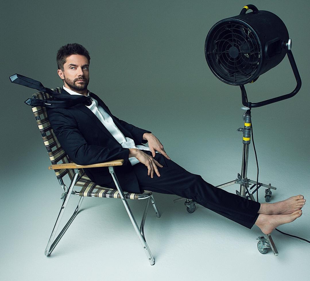 Topher Grace, Treasure Squad adlı dizi projesinin başrol oyuncusu oldu ...