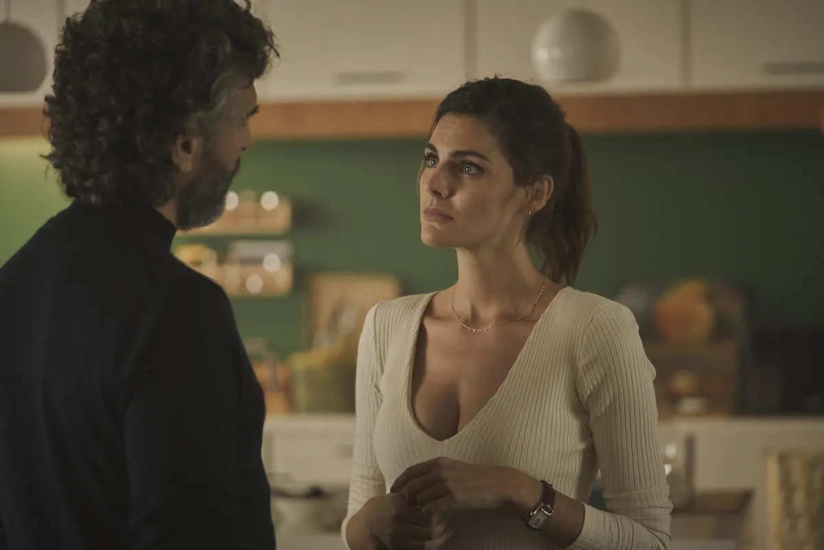 Todos Mienten – Tanıtım | 22dakika.org