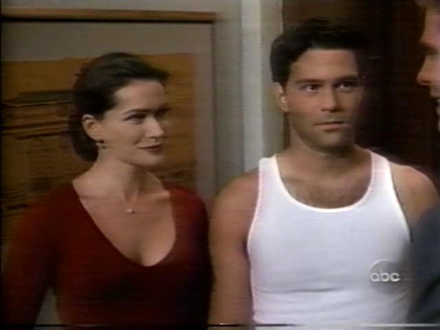 Oh, Grow Up — Tanıtım | 22dakika.org